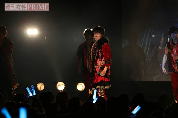 【画像・写真】小澤廉、B2takes!卒業ライブ「僕はこれからも盛り上げ隊長！カラーはRED！れんれんです！」 | 週刊女性PRIME