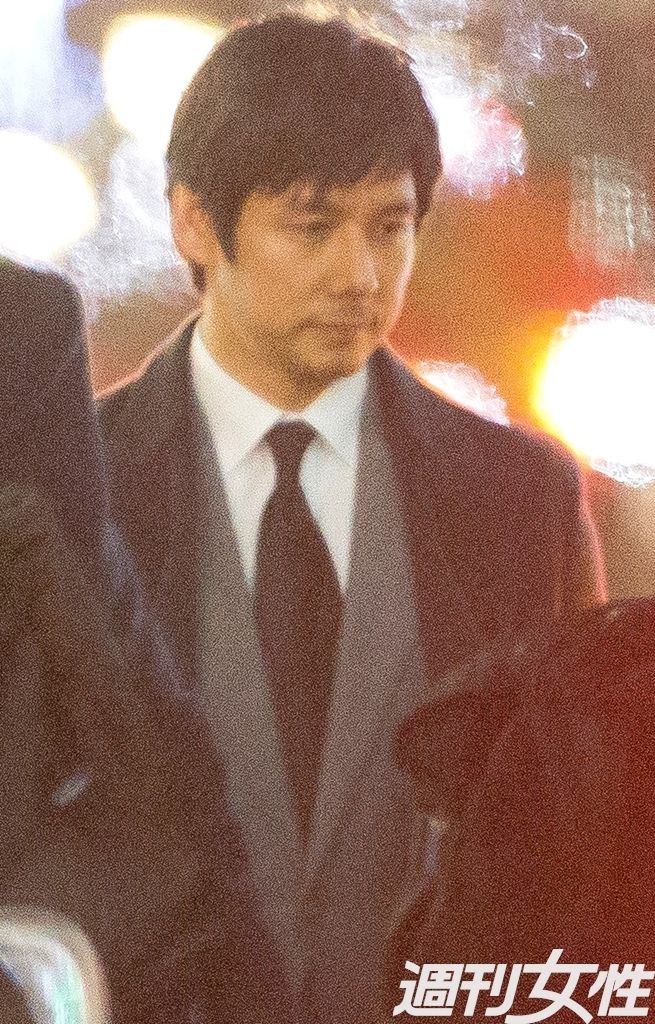 【画像・写真】西島秀俊は内野聖陽にオフでもゾッコン！“筋肉お触り” イチャイチャ目撃談 | 週刊女性PRIME